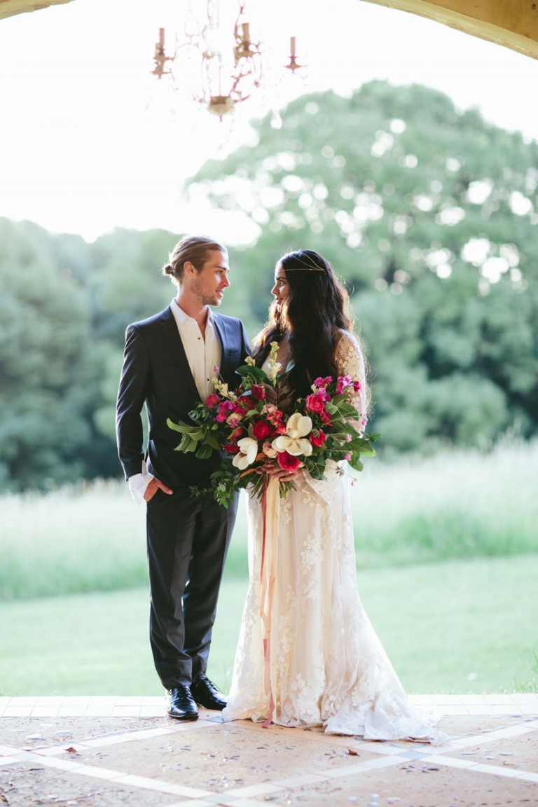 French Bohemian Wedding Inspiration Shoot at the Romantic Deux Belettes ...