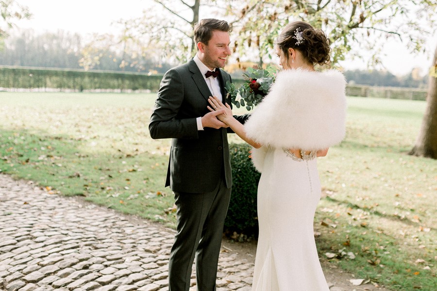 An Understated & Timeless Wedding from Belgium - Chic Vintage Brides ...