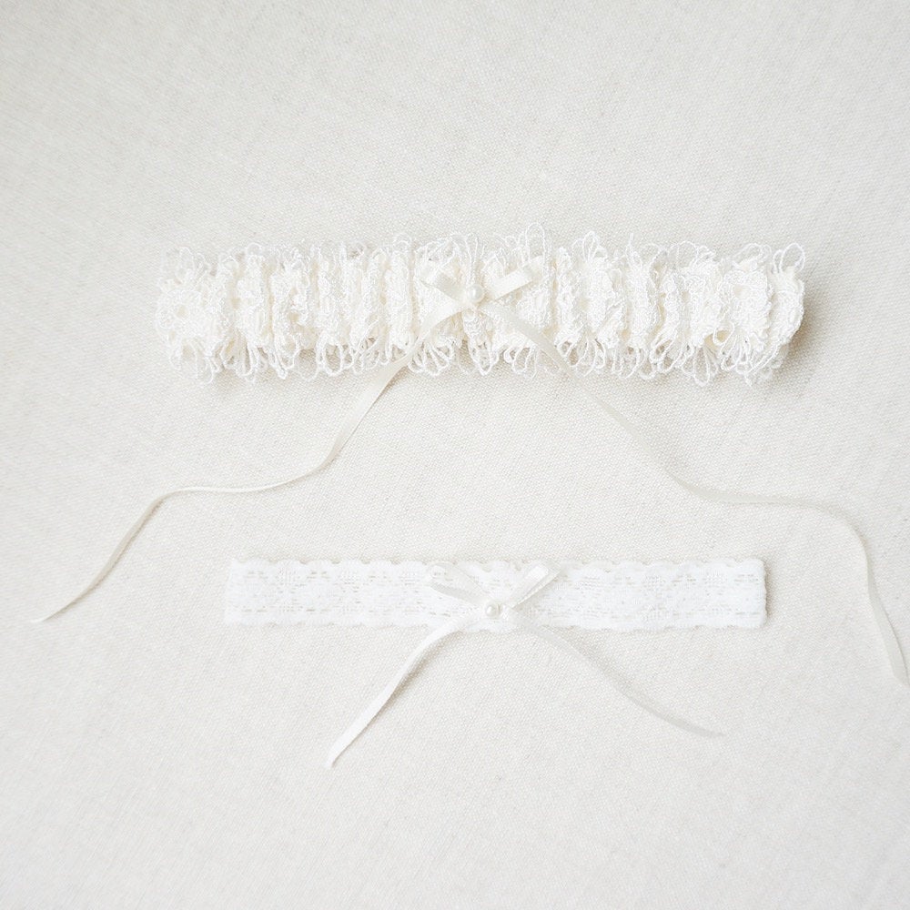 21 Gorgeous Garters for the Modern Bride - Chic Vintage Brides : Chic ...