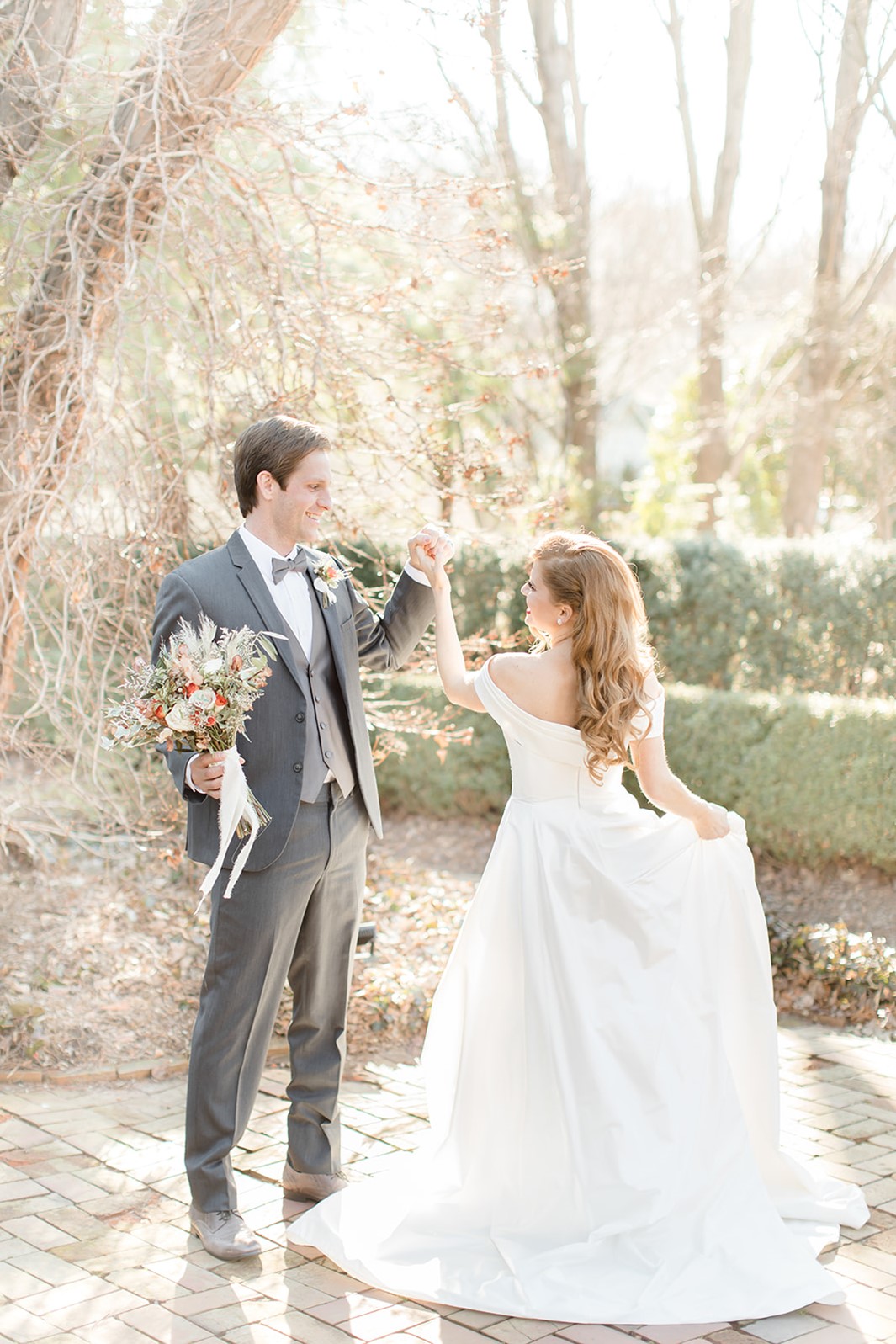 Seasons of Love - Fall Wedding - Chic Vintage Brides : Chic Vintage Brides