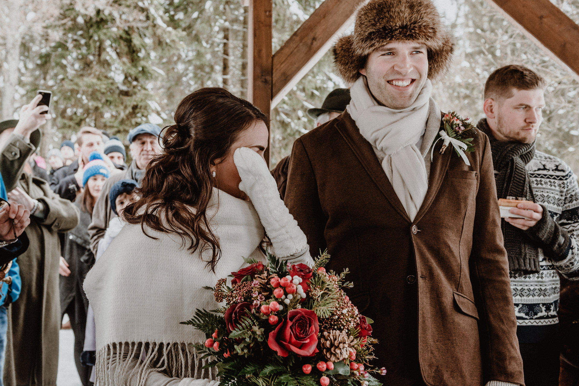 A Fairytale Winter Wedding in the Slavkov Forest - Chic Vintage Brides ...